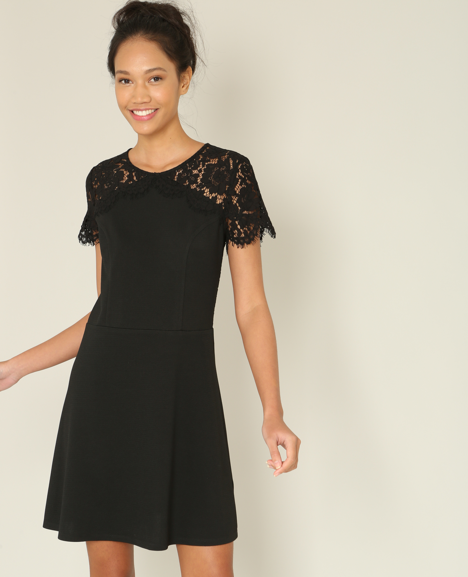 Robe dentelle noir - 780861899A08 | Pimkie Robe dentelle noir - 780861899A08 | Pimkie